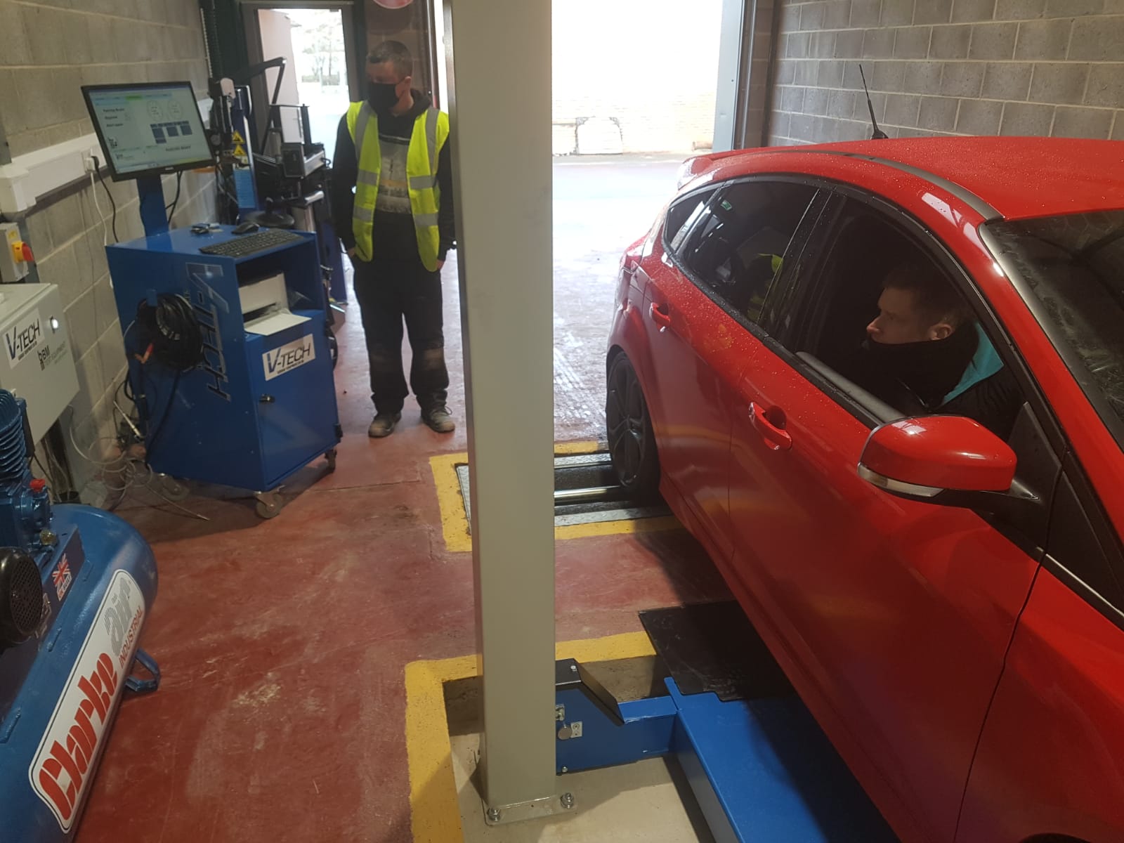 Red Car - Stokesley Garage Ltd - Class 4 MOT Bay 6 4 - Mot Bays